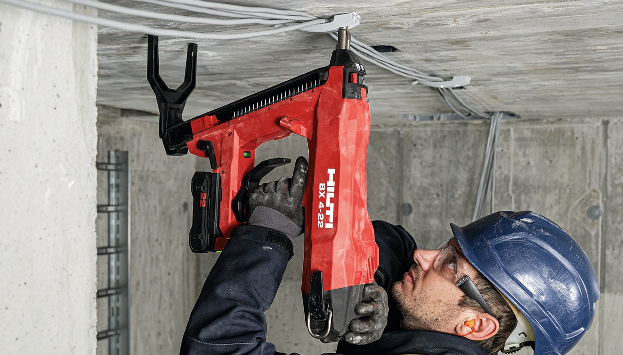 Mocowanie kabli w instalacjach elektrycznych - Hilti Polska